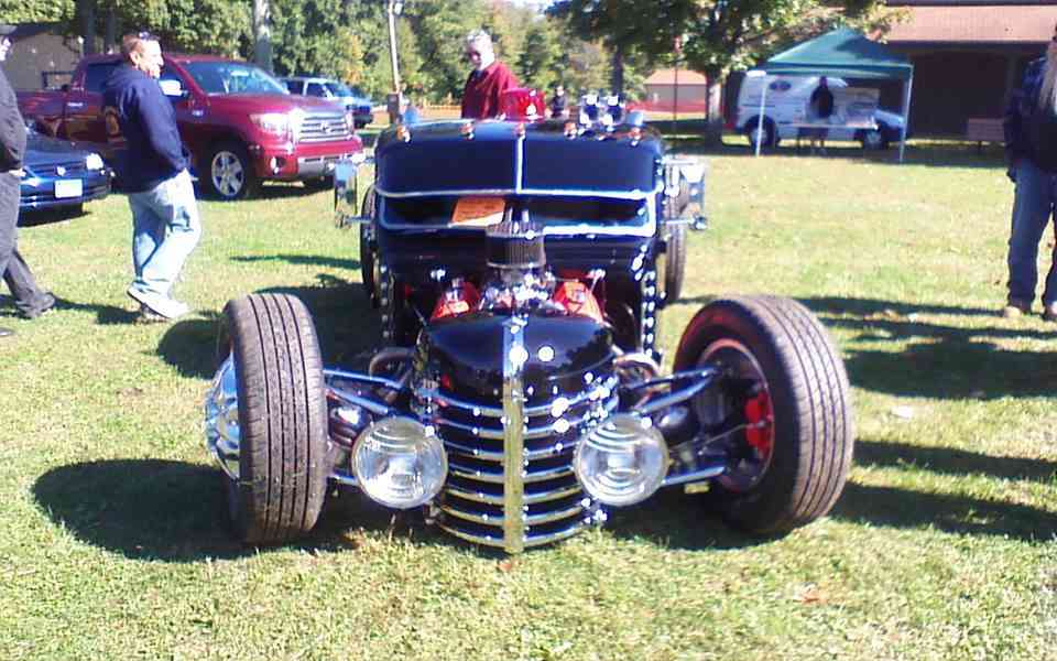 Photo Gallery: Rat Rod Tow Trucks